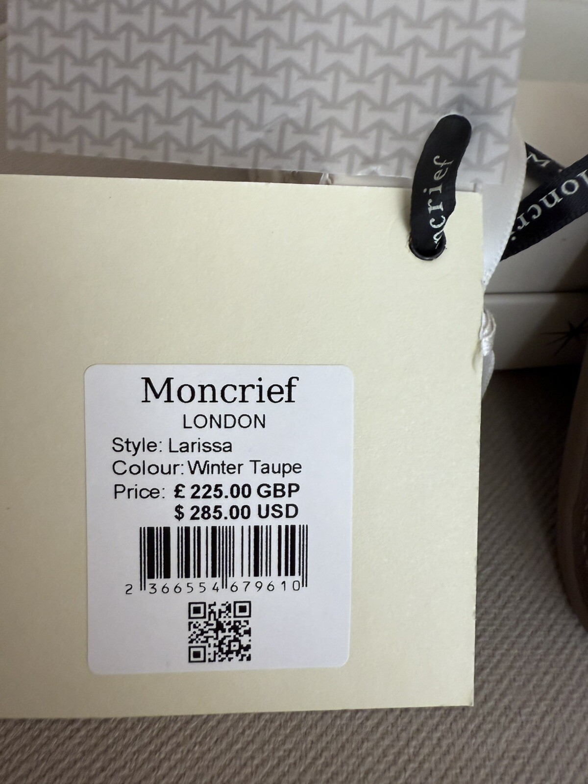 MONCRIEF London Italian Leather Medium Purse With Clasp NWT$285 | eBay