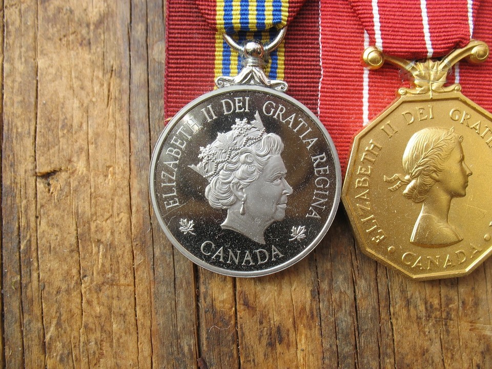 Canada - CD - Canada Decoration, Sovereign's Medal for Volunteers | eBay