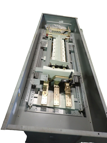 New Surplus EATON PRL4B 800 amp 3P 4W 208V Panelboard BX2473P MLO ...