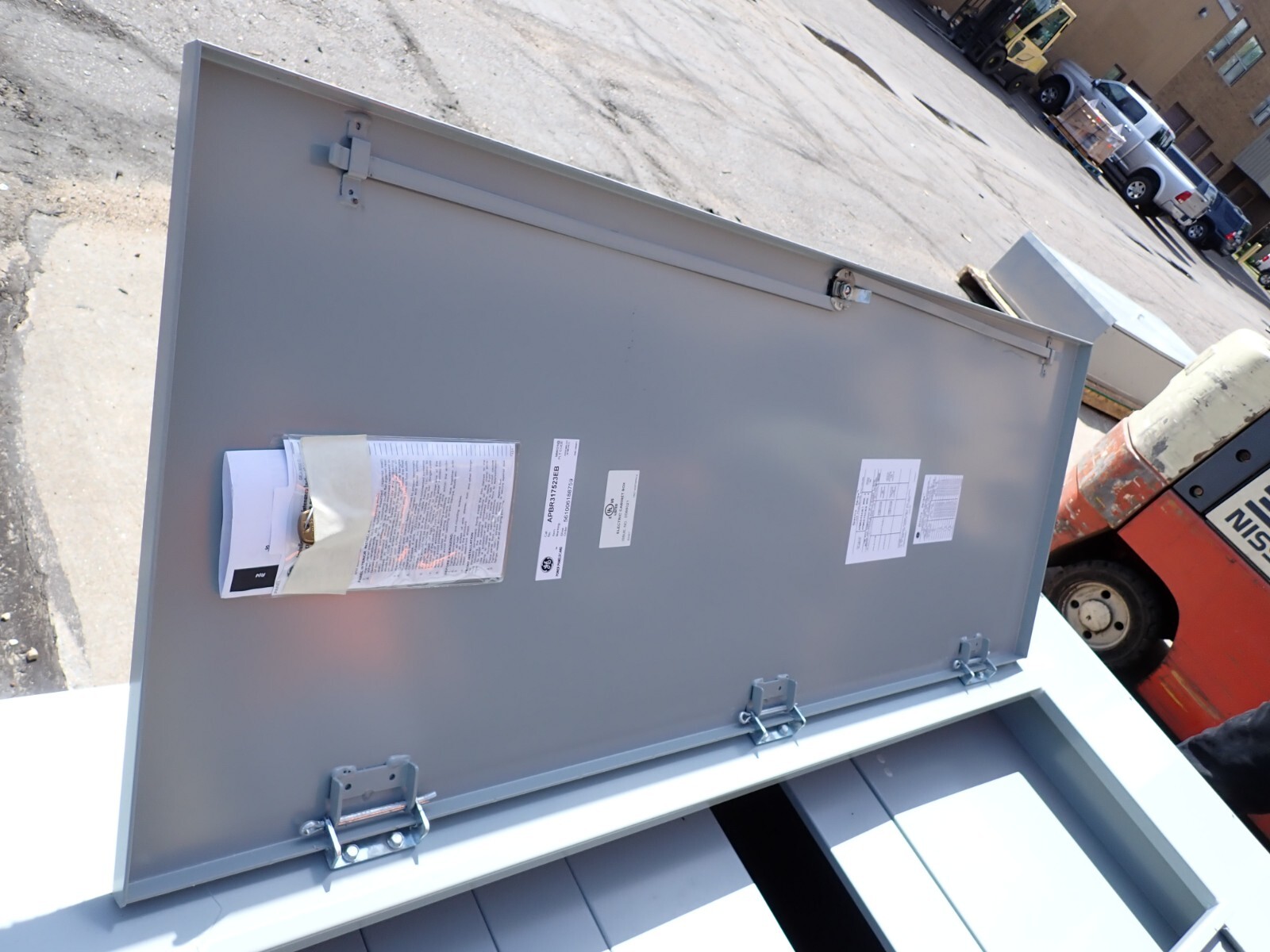 New Surplus GE 1200 amp 3R Outdoor 3 Phase Panel 240v APN MLO P640 | eBay