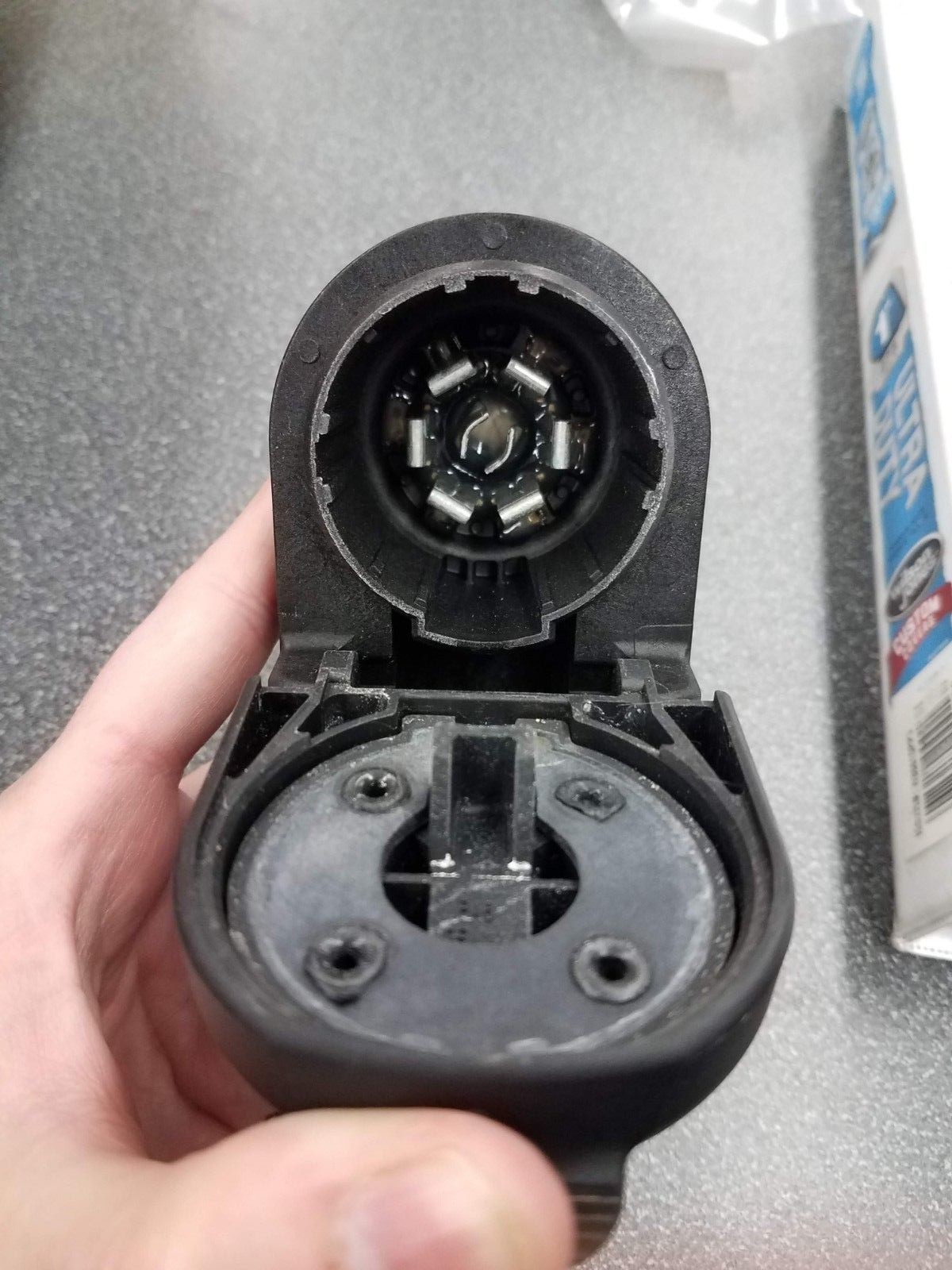 Ford Pollak OEM Replacement 7 Pin & 4 Pole Trailer Wiring Plug Hopkins ...