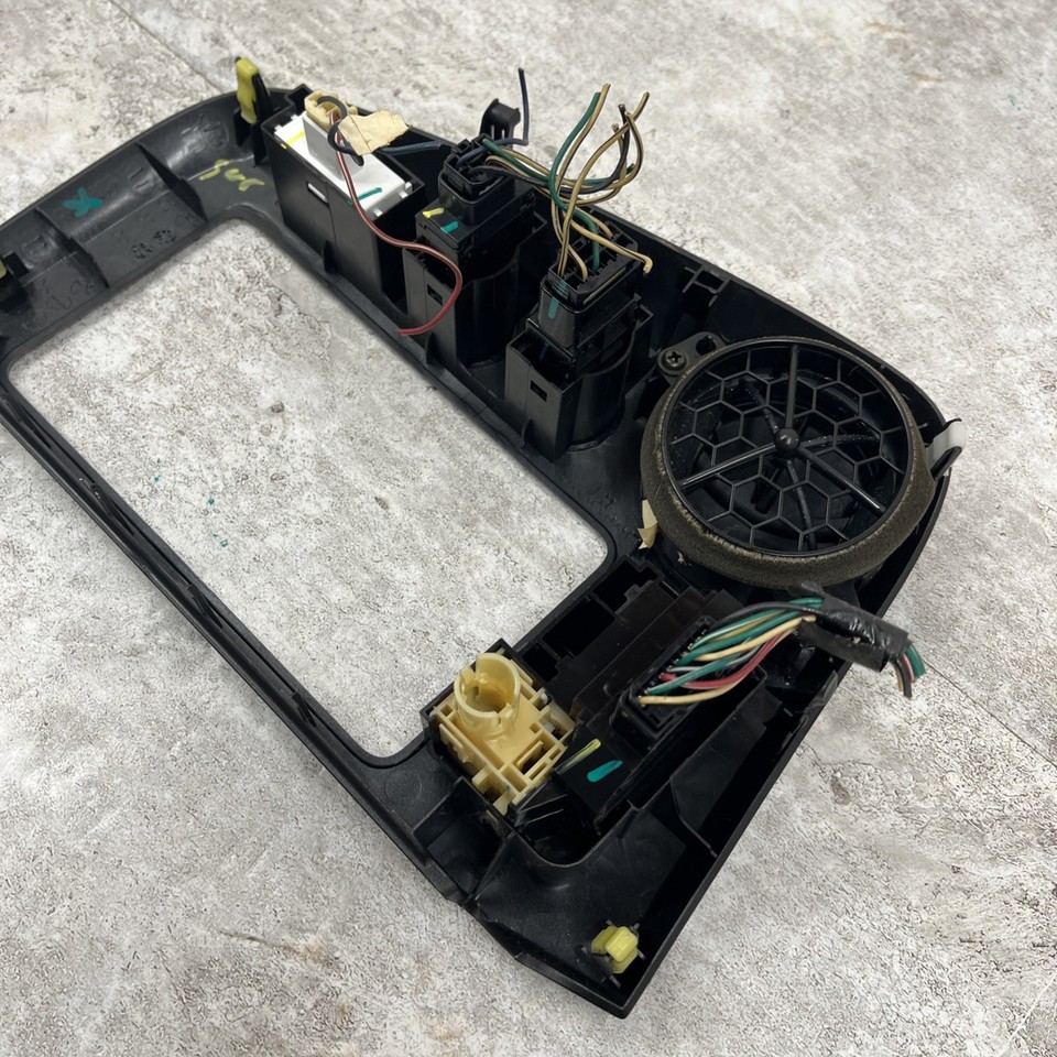 2003-2008 Pontiac Vibe Toyota Matrix Dash Radio Bezel Trim Set | eBay