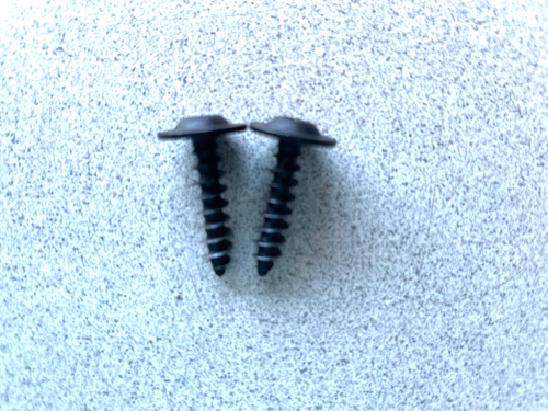 2007-2013 BMW X5 3.0Si E70 ~ 2 DOOR PANEL SCREWS ~ 61317682091 | eBay