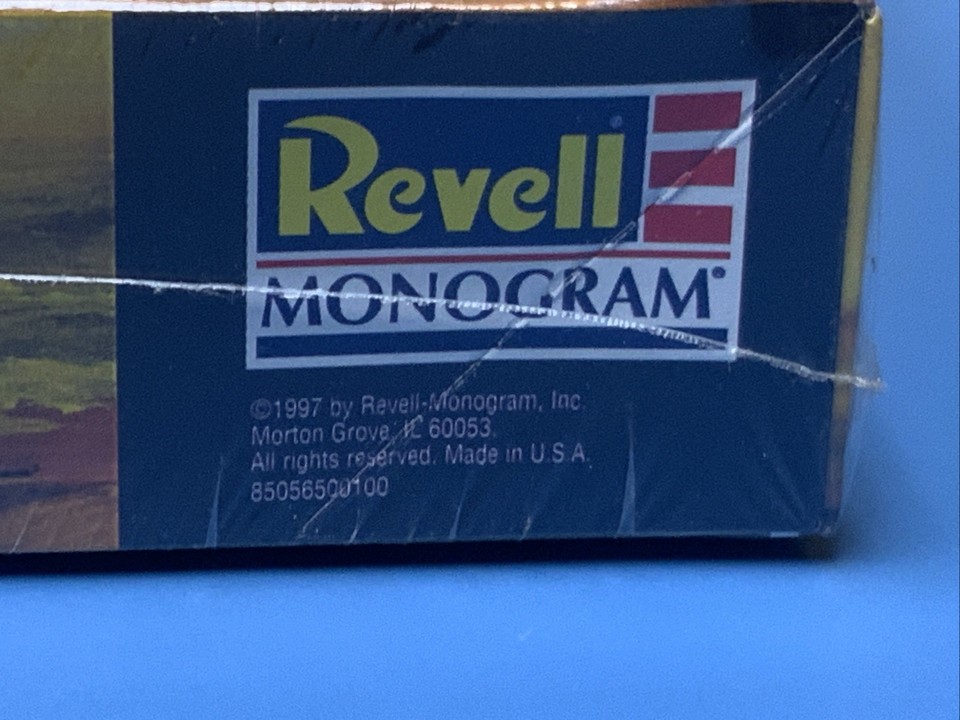 SEALED 1:25 REVELL MONOGRAM model car kit #6 FORD GT #565 (gt40 Le Mans ...
