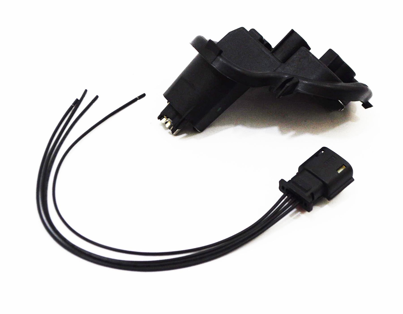 Original Vauxhall Astra K RHS Rear Bulb Holder & Wiring Loom 39001578 ...