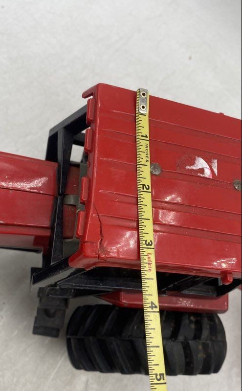 Vintage Red Black Diecast Case International Caseih 8465 Farm Tractor ...