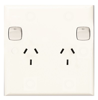 HPM SQUARE HORIZONTAL DOUBLE POWERPOINT 114mm 10A 240V White ...