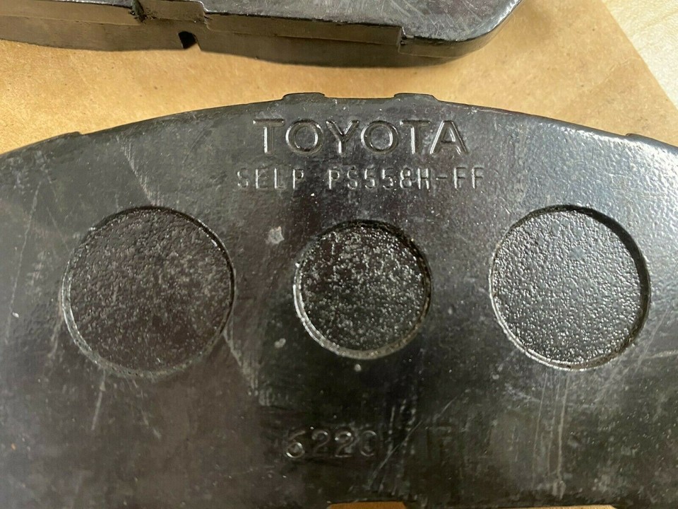 2004-2010 TOYOTA SIENNA GENUINE OEM FRONT BRAKE PAD SET WITH SHIMS ...