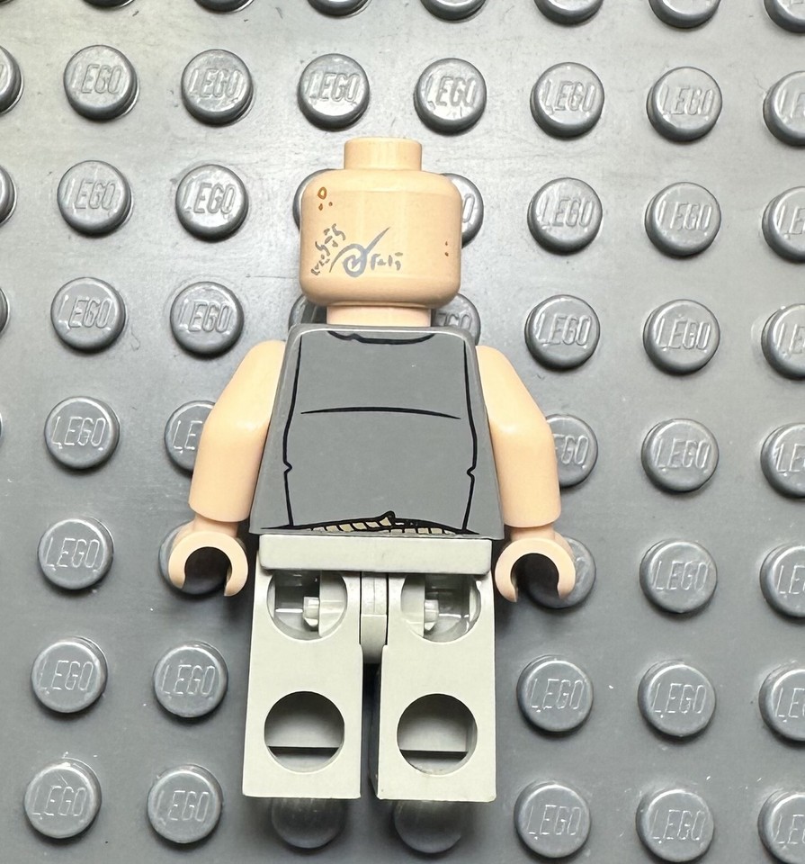 LEGO PIRATES OF THE CARIBBEAN Quartermaster Zombie Minifigure 4195 ...