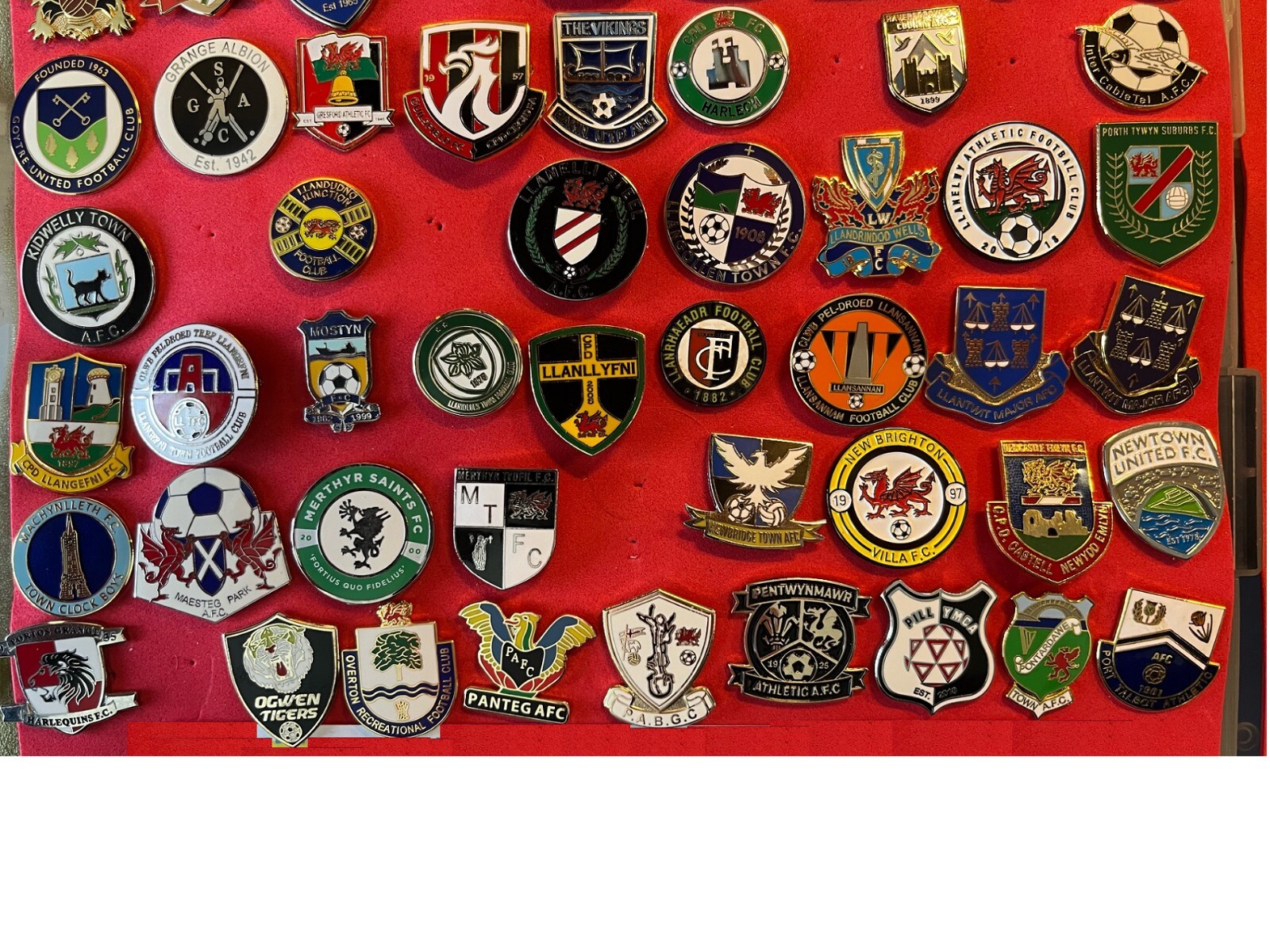WELSH FOOTBALL CLUB ENAMEL LAPEL BADGES | eBay
