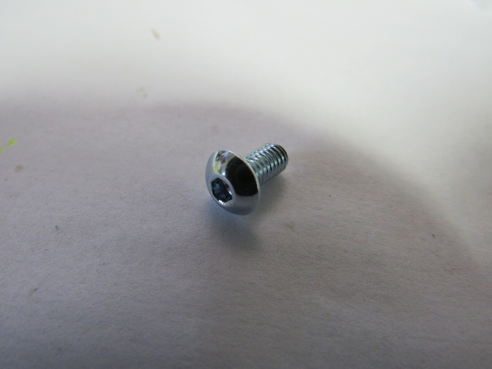 BUTTON HEAD BOLT M4X8 *LOT OF 200* | eBay