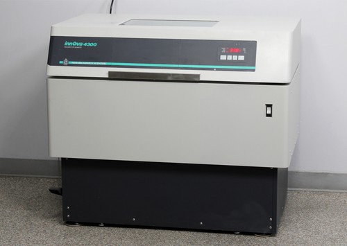 New Brunswick Scientific Innova 4300 Orbital Floor Incubator Shaker ...