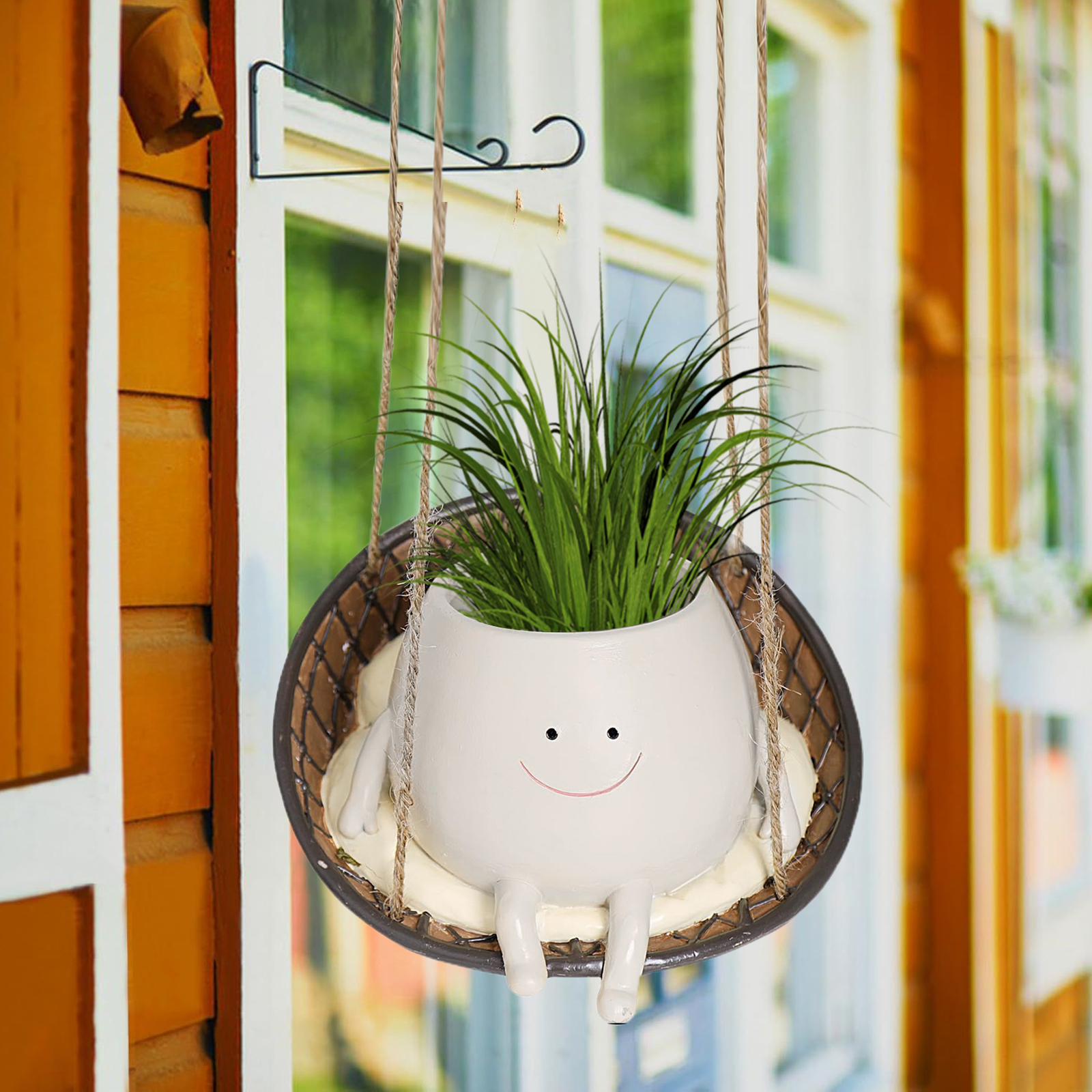 Decorative Hanging Pot High Quality Resin Planter Smile Face Swing ...