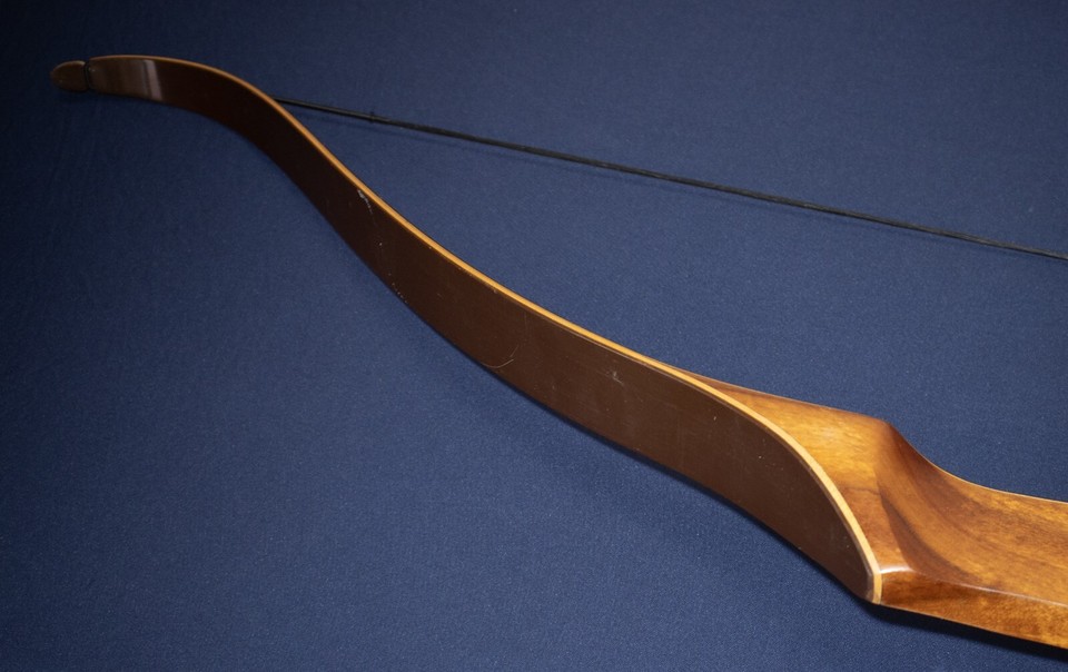 As-is Ben Pearson Colt 7070 Vintage Traditional Recurve Bow 62" 45lbs ...