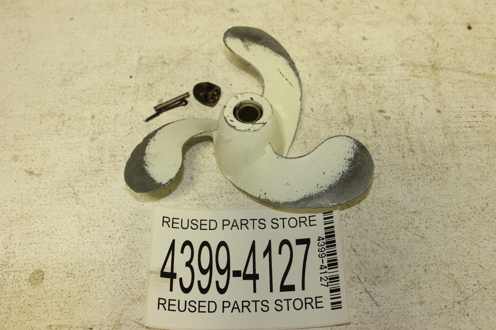 Johnson 1955 10 HP QD-16 Outboard Motor Propeller