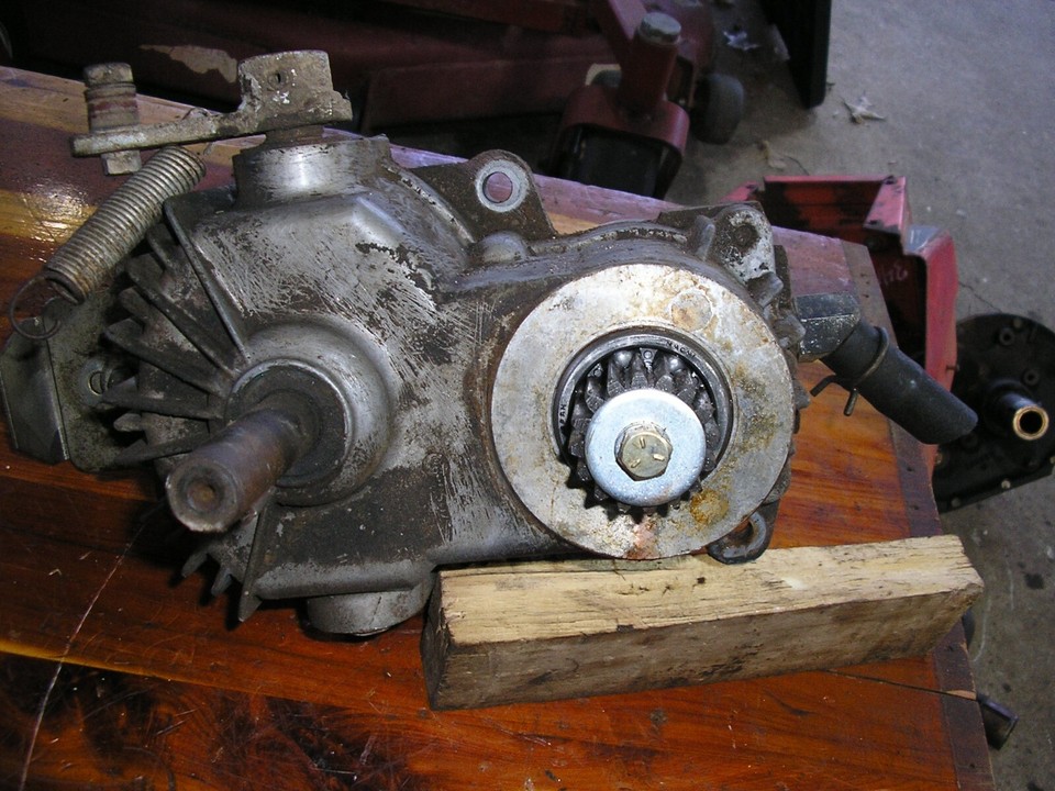 Simplicity Allis Chalmers Hydro Pump & Motor 7119H Tractor | eBay