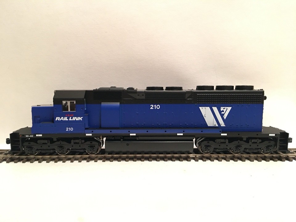 HO Kato 37-6326 I&M Rail Link EMD SD40 Powered Diesel Locomotive #210 ...