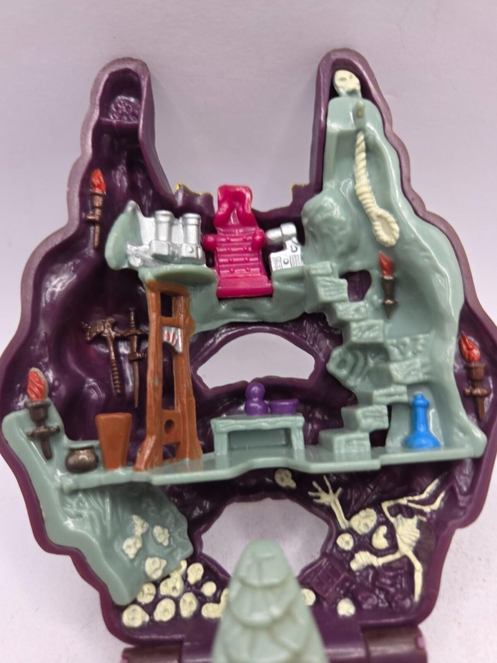 Vintage Bluebird - Mighty Max - Doom Zone "Outwits Cyclops" - MINTY ...