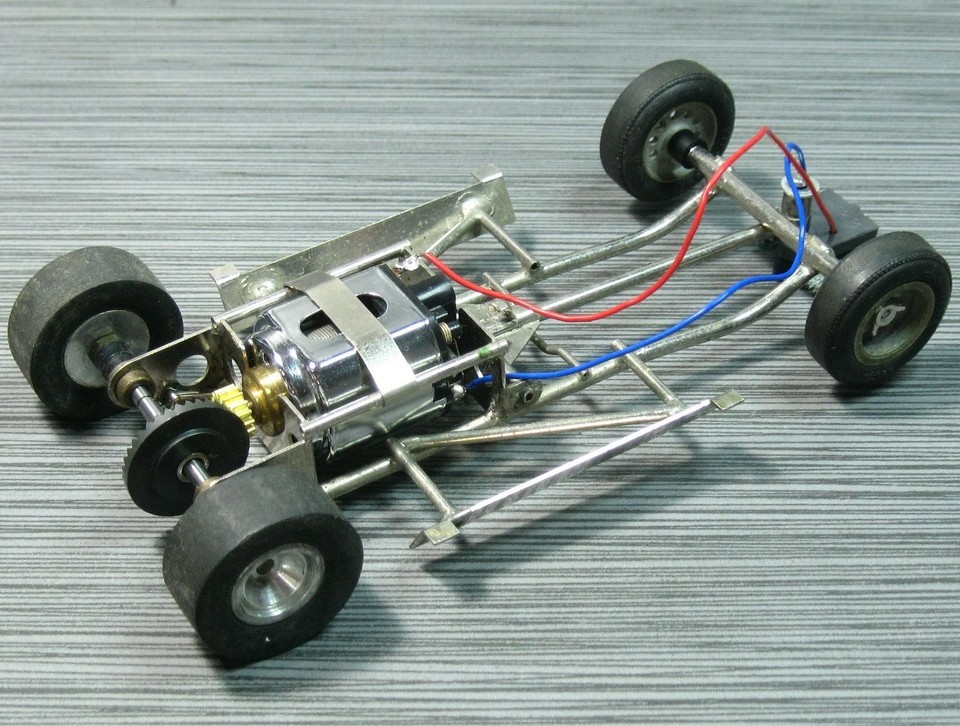 1960's SLOT CAR COX Dan Gurney Ford Galaxie Stock Car CHASSIS Orig ...