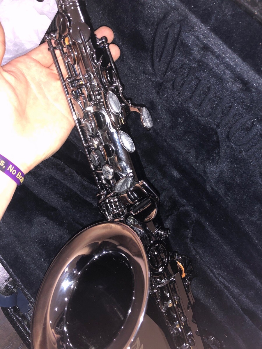 Cannonball Saxophone Wallpaper