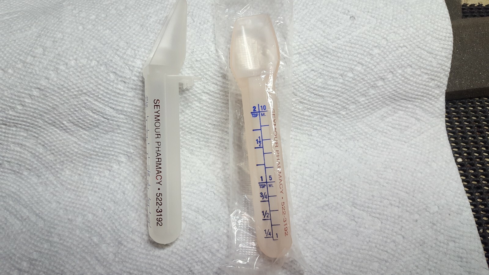 Medicine dose spoon calibrated Seymour Pharmacy advertising (2) | eBay