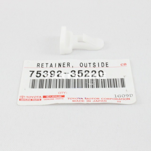 Toyota OEM Rear Bumper Side Spoiler Retainer Right 7539235220 for sale ...