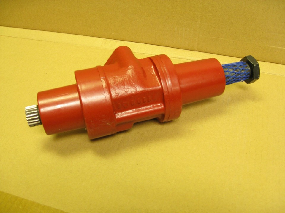 Farmall IH International Char Lynn power steering generator hand pump ...