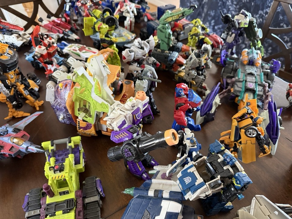 Transformers Action Figures Mixed Lot Optimus Prime Megatron Starscream ...