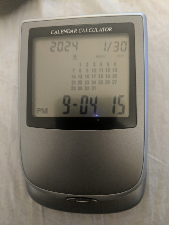 Portable Expandable/Folding Calendar Time Calculator with Flip Up ...