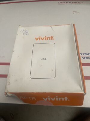Vivint RPTR 345Hz Signal Booster/Repeater White OPEN BOX | eBay