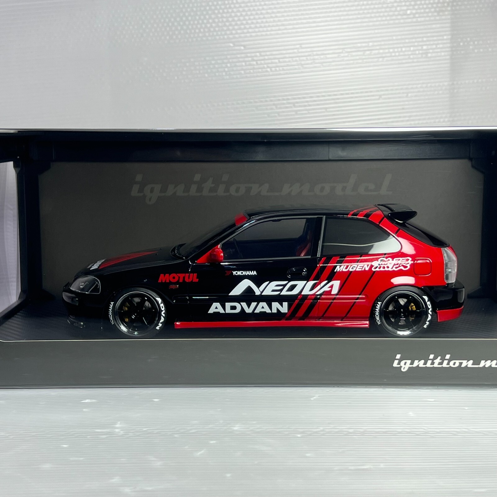 1/18 IG ignition #IG2679 Honda CIVIC (EK9) Type R Black / Red Advan ...