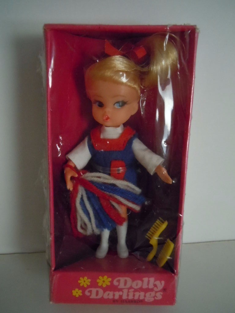 SUPER RARE ! VINTAGE HASBRO 1966 " GO-TEAM-GO # 8511 DOLLY DARLINGS ...