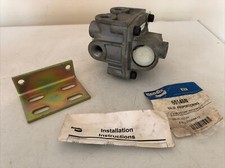 Bendix Bp-r1 Brake Proportioning Relay Valve 298525 for sale online | eBay