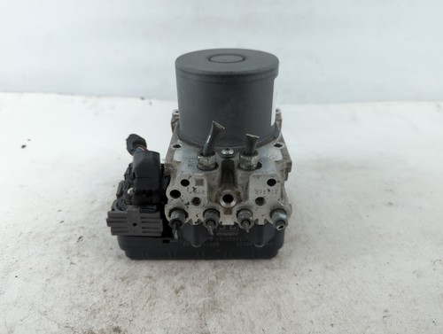 2015-2016 Toyota Sienna Abs Pump Control Module JANOZ | eBay