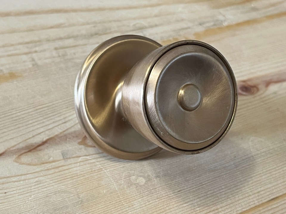 Vintage Weiser Brass Door Knob Handel - Gold Entrance Hardware Indoor ...