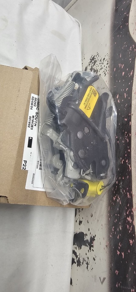 Bonnet Lock 6 Series BMW left, 51237347410 | eBay UK