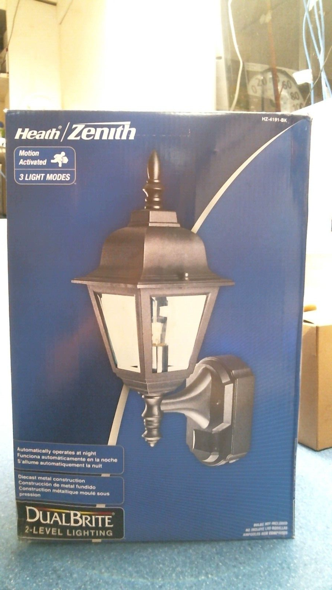Heath Zenith Motion Sensing Diecast Lantern Heath Motion & Security