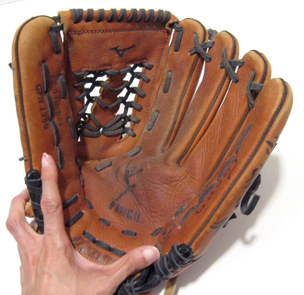 Mizuno GFN-1259 Jenny Finch 12.5” Women’s Fast-Pitch Softball Glove RHT ...