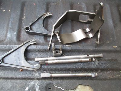 1967 Ford 4000 3 Cylinder diesel farm tractor transmission shifting ...