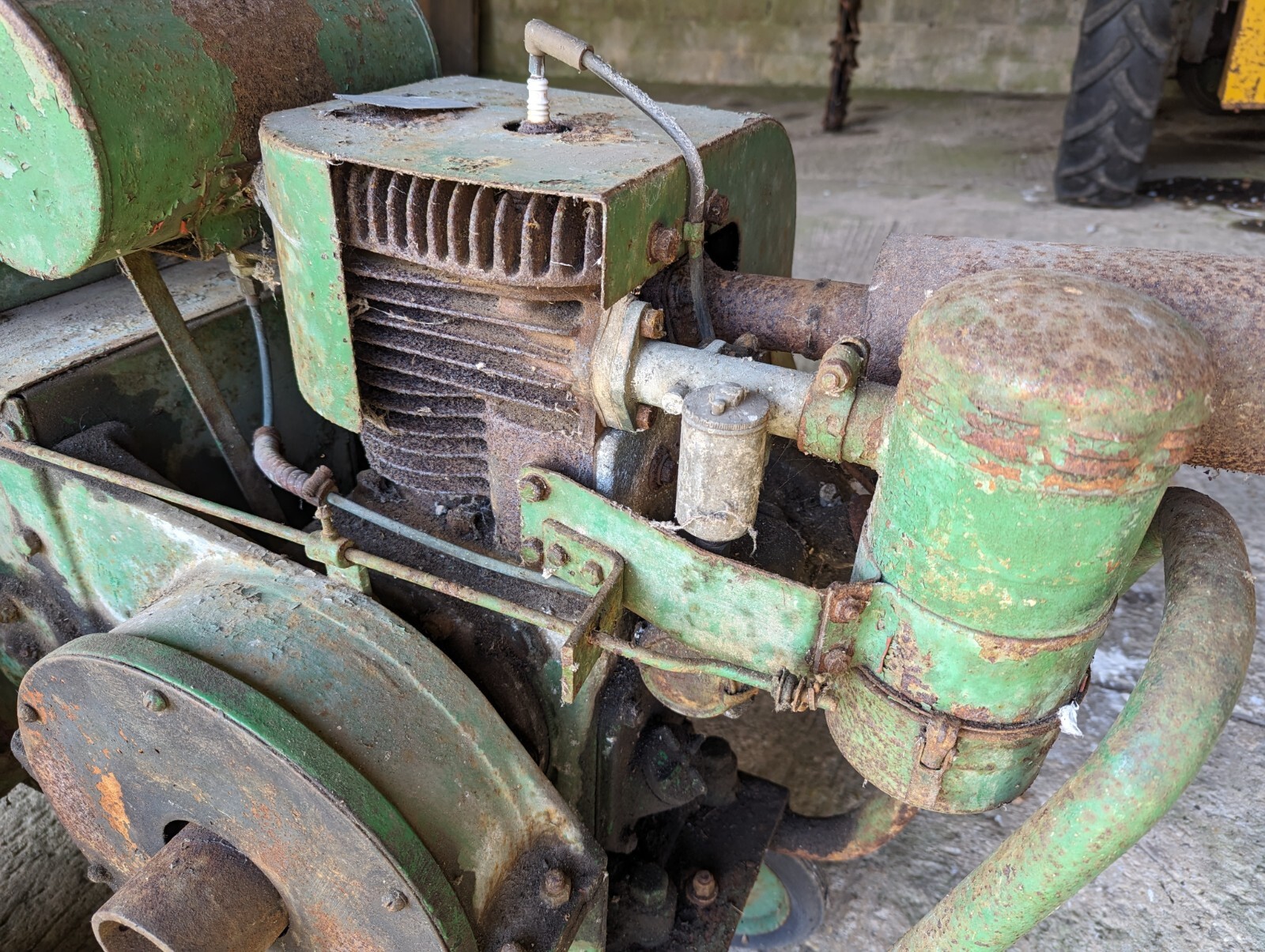 1946 Trusty Tractor - RF60 - 2 wheeled - Douglas SV54 engine - with ...