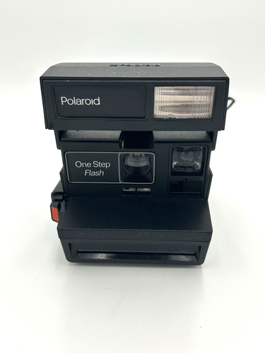 VTG Polaroid OneStep 600 Camera Black Automatic Built-In Flash w/ Strap ...
