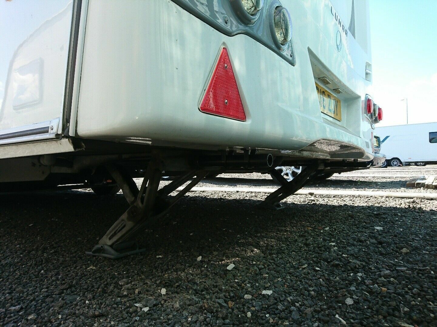 Lunar Caravan Gas Locker Struts - Clubman, Stellar, Lexon, Quasar etc ...