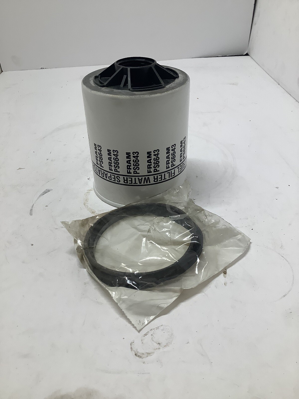 FLEETGUARD FS1233 - Fuel filter cross reference