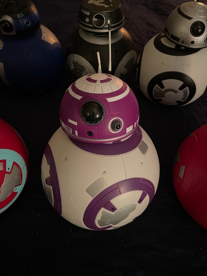 Disney Star Wars Galaxy's Edge Droid Depot Build Your Own Remote Droid ...