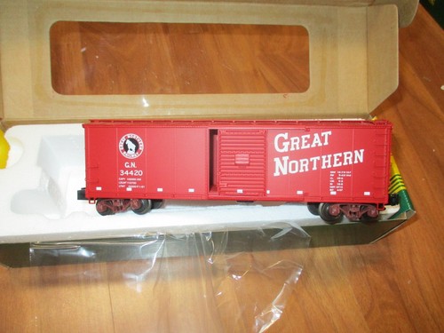 S Helper 01129 GN box car (10/25/23) | eBay