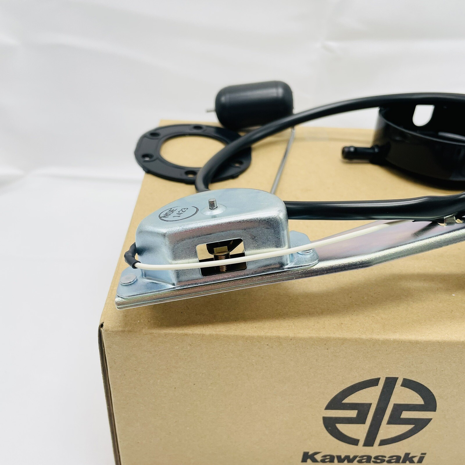 GENUINE NEW 1996-2001 KAWASAKI NINJA ZX-11 ZX 11 FUEL GAUGE 52005-1114 ...