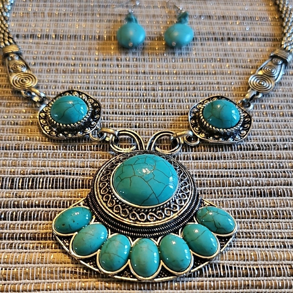 Southwestern Turquoise Oval Stone Necklace & Earrings Set Silver-Tone ...