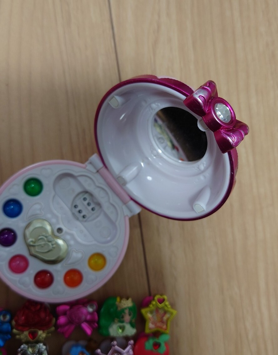 Glitter force Smile Precure Girls Toy Set Pact Compact decor Charm ...