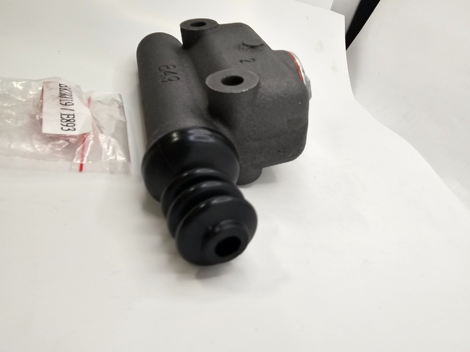 Brake Master Cylinder B49 with Hardware BK0019 / E893 | eBay
