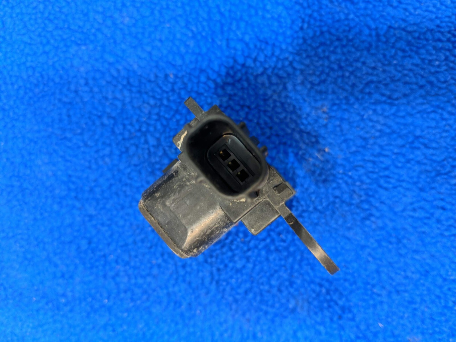 2006-2011 LEXUS GS350 GS430 front BUMPER SENSOR distance parking oem ...